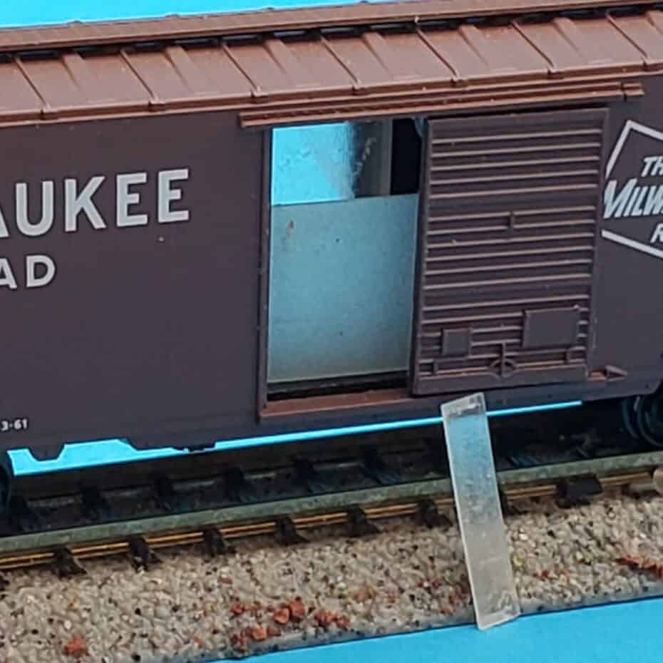 Grain Doors for a 40’ box car | N & HO Scale Train Parts & Design